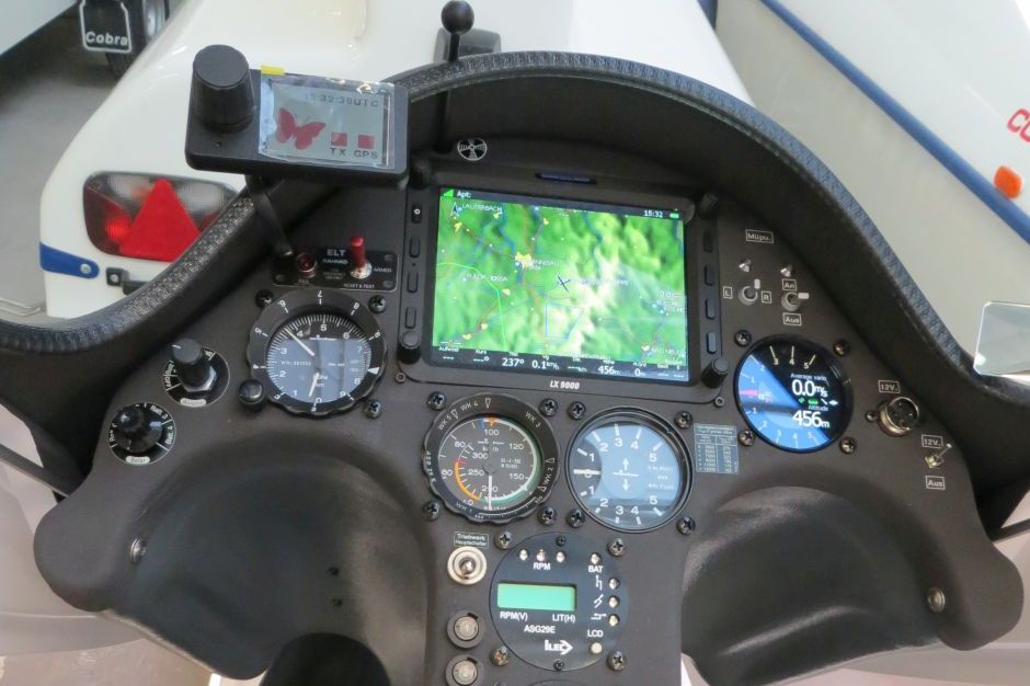 Einbaubeispiele | LX Avionik